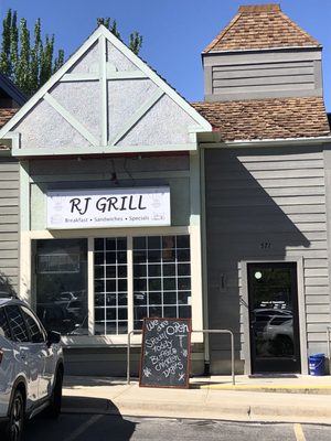 RJ GRILL - Updated May 2024 - 92 Photos & 101 Reviews - 571 W 2600th S ...