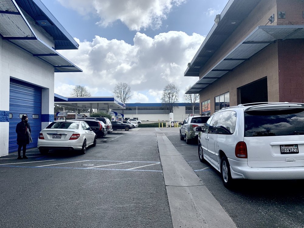 LEO’S AUTO BODY & PAINT - Updated February 2025 - 18 Photos & 14 ...