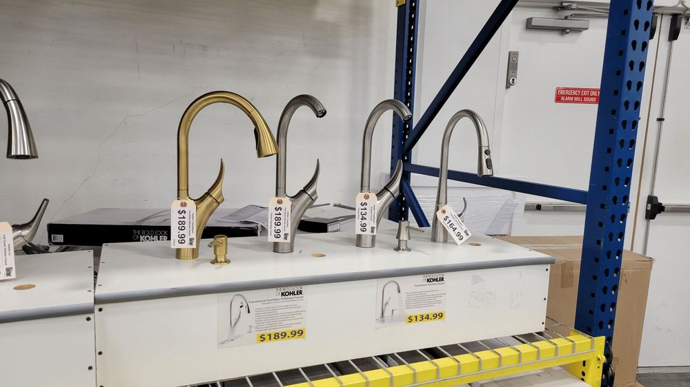 THE OUTLET BY ELS - 190 Photos & 206 Reviews - 880 S Azusa Ave, Azusa ...