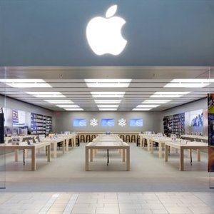 APPLE STORE - MONTREAL - Updated June 2025 - 31 Photos & 65 Reviews ...