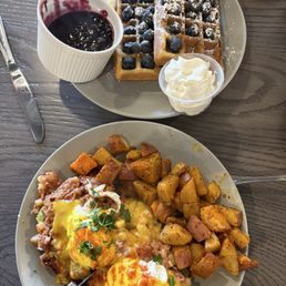 CRUMBS BREAKFAST, LUNCH & BAR - Updated March 2026 - 1200 Photos & 1211 ...