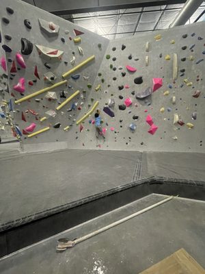 MESA RIM CLIMBING CENTER - RENO - Updated August 2025 - 100 Photos & 50 ...