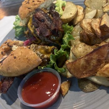 WUNDERBAR - Updated April 2025 - 458 Photos & 481 Reviews - 1132 Lee St ...