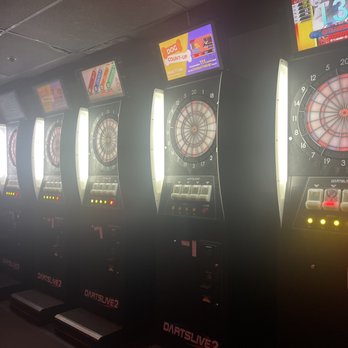 CHEZ SPORTS BAR & GRILL - Updated August 2024 - 303 Photos & 147 ...