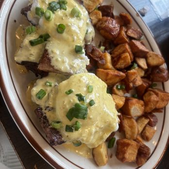 HUB & SPOKE DINER - Updated July 2024 - 635 Photos & 744 Reviews - 1291 ...