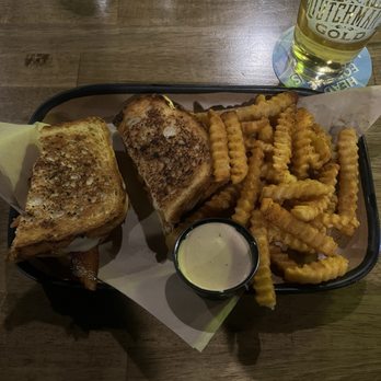 RUSTY BUCKLE SALOON - Updated July 2025 - 67 Photos & 95 Reviews - 285 ...