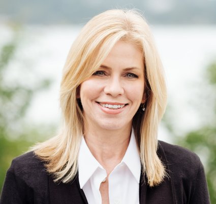 CINDY KELLY AND ASSOCIATES - COMPASS - Updated December 2025 - 40 ...