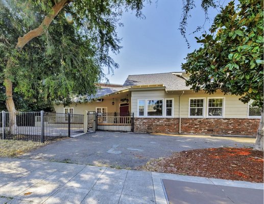 THE SATURDAY AFTERNOON CLUB - 430 10th St, Santa Rosa, California ...