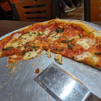 A LITTLE PIZZA HEAVEN - Updated December 2025 - 102 Photos & 172 ...