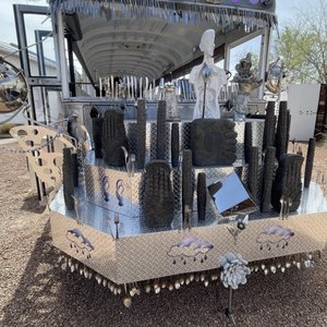 PLANET MARFA - Updated June 2025 - 146 Photos & 102 Reviews - 200 S ...