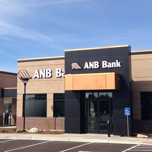 U.S. BANK BRANCH - Updated September 2025 - 36 Photos - 1415 N Academy ...