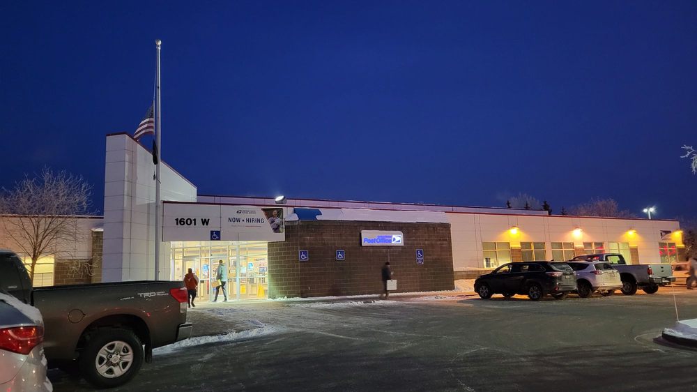 US POST OFFICE - Updated October 2025 - 1601 W Northern Lights Blvd ...