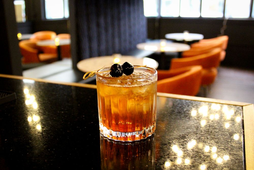 HIGH SPIRITS BAR - Updated September 2025 - 15 Photos - 125 Michigan ...