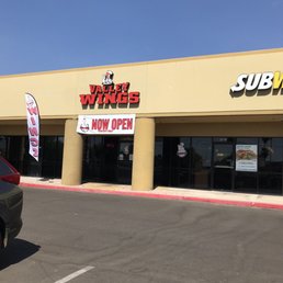 VALLEY WINGS - Updated January 2026 - 343 Photos & 471 Reviews - 1495 N ...