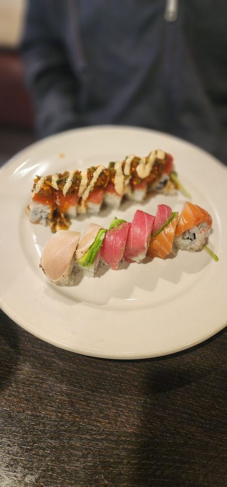 3 GO SUSHI - Updated July 2024 - 424 Photos & 392 Reviews - 324 W ...