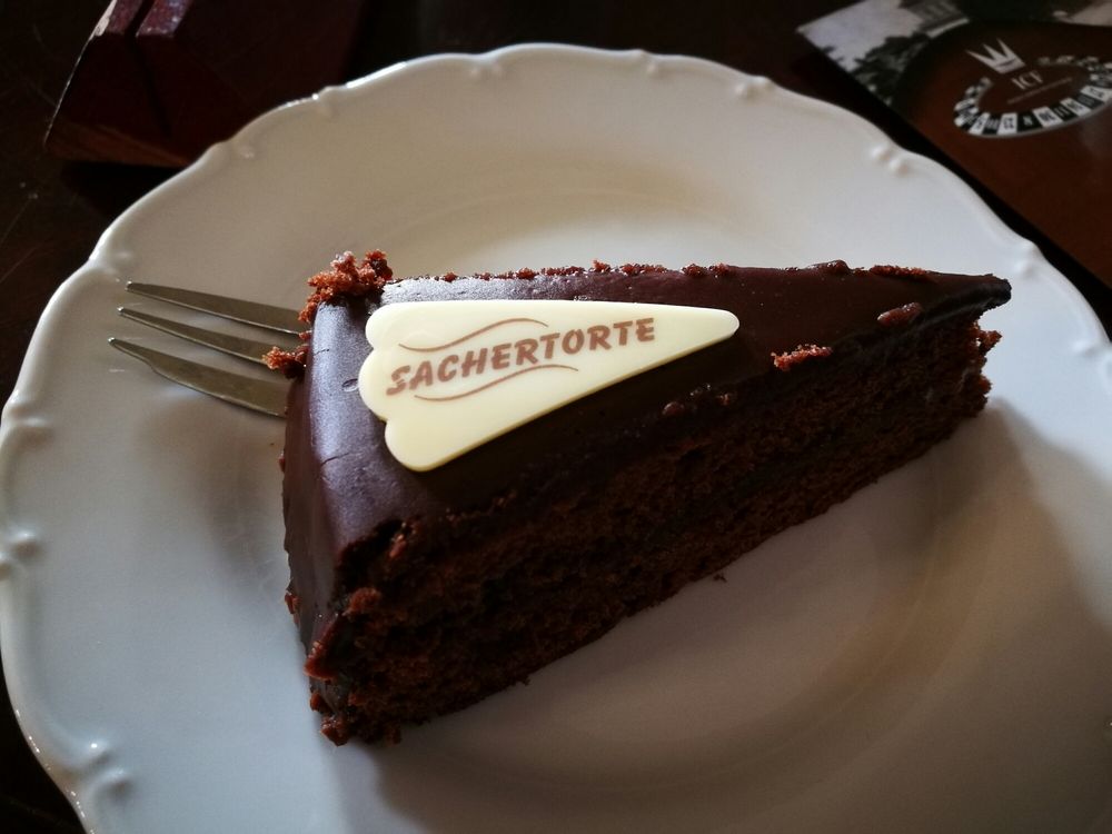 INGO CAFE - Updated December 2024 - Národní 1, Františkovy Lázně, Czech ...