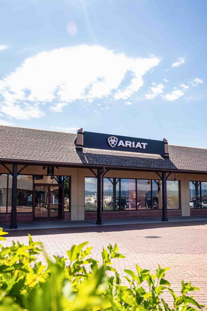 ARIAT OUTLET - Updated November 2025 - 73 Photos - 5050 Factory Shops ...