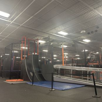 SKY ZONE FAIRVIEW HEIGHTS - Updated October 2025 - 39 Photos & 22 ...
