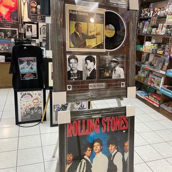 VINYL ASYLUM - Updated December 2025 - 65 Photos & 39 Reviews - 2028 ...