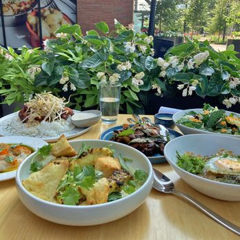 LULU BAR - Updated July 2024 - 166 Photos & 33 Reviews - 427 Wellington ...