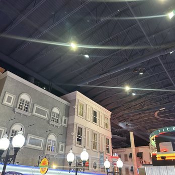 MEGAPLEX THEATRES AT JORDAN COMMONS - Updated November 2025 - 170 ...