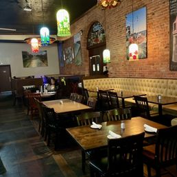 HARBOR HOUSE - Updated January 2026 - 217 Photos & 301 Reviews - 440 ...