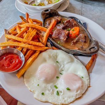 SATIS BISTRO - Updated December 2024 - 946 Photos & 816 Reviews - 212 ...