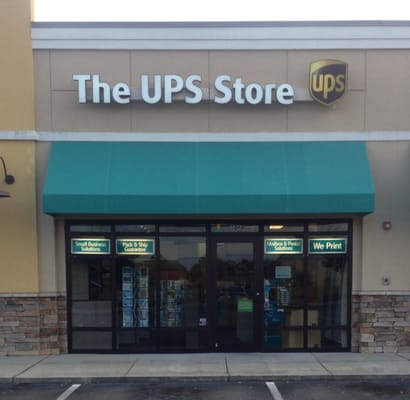 THE UPS STORE - Updated October 2025 - 38 Photos & 18 Reviews - 13800 ...