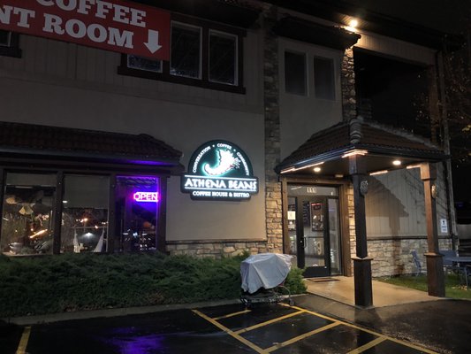 ATHENA BEANS COFFEE HOUSE & BISTRO - Updated August 2025 - 128 Photos ...