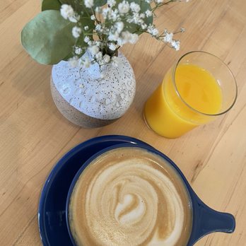 FRONTSIDE CAFE - Updated October 2024 - 390 Photos & 197 Reviews - 1070 ...