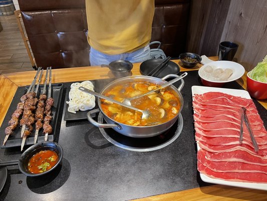LITTLE LAMB HOT POT & BBQ - Updated December 2025 - 571 Photos & 384 ...