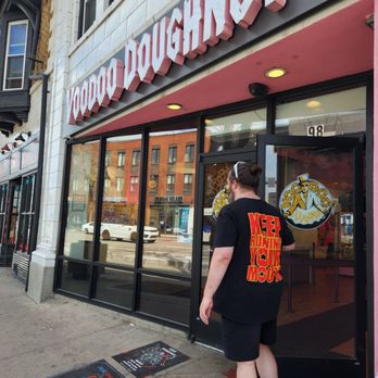 VOODOO DOUGHNUT - Updated October 2025 - 609 Photos & 292 Reviews - 98 ...