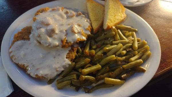 BOSS HAWG’S - Updated October 2025 - 92 Photos & 101 Reviews - 617 NE ...