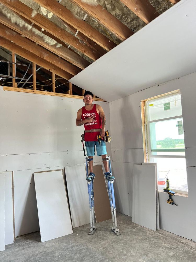 THE MASTER OF DRYWALL - Updated September 2024 - 14 Photos - Houston ...