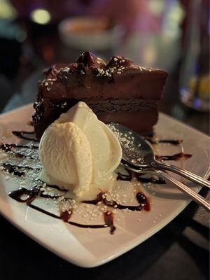 THE PARLAY KITCHEN + COCKTAILS - Updated January 2025 - 604 Photos ...