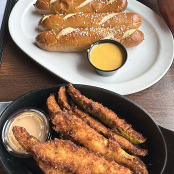 PUDDLERS KITCHEN & TAP BY CONSHOHOCKEN BREWING - Updated May 2026 - 443 ...