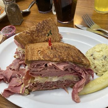 THE BAGEL DELI & RESTAURANT - Updated January 2025 - 782 Photos & 1232 ...