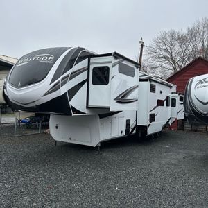 GENERAL RV CENTER - Updated October 2025 - 595 E Ritchie Rd, Salisbury ...