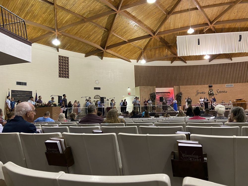 CHURCH OF GOD - Updated January 2026 - 26 Photos - 675 N Cedar St ...