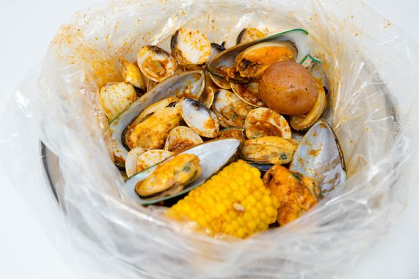 MASTER CRAB - Updated September 2025 - 32 Photos & 49 Reviews - 2414 ...