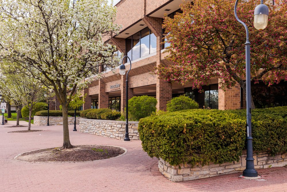 NAPERVILLE PUBLIC LIBRARY - NICHOLS LIBRARY - Updated July 2024 - 44 ...