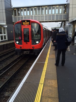 PINNER TUBE STATION - 16 Photos - Station Approach, Harrow, London ...