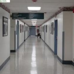 PACIFICA HOSPITAL OF THE VALLEY - 26 Photos & 144 Reviews - 9449 San ...