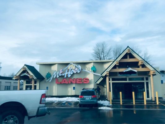 MT. HOOD LANES - Updated May 2025 - 19 Photos & 30 Reviews - 2311 E ...