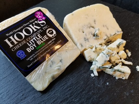 HOOK’S CHEESE - 14 Photos & 22 Reviews - 320 Commerce St, Mineral Point ...