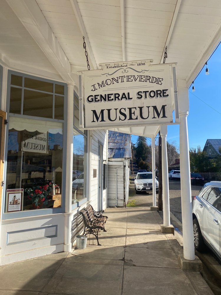 MONTEVERDE GENERAL STORE MUSEUM - Updated October 2024 - 11 Randolph ...
