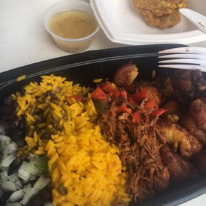 MI APÁ LATIN CAFÉ - 437 Photos & 536 Reviews - Cuban - 114 SW 34th St ...