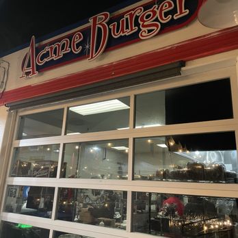 ACME BURGER - PETALUMA WEST - Updated October 2025 - 76 Photos & 123 ...
