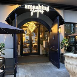SMASHING GRAPES - Updated December 2025 - 523 Photos & 362 Reviews ...