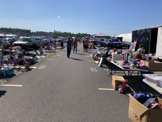 TRADER JACK’S FLEA MARKET - Updated August 2025 - 50 Photos & 40 ...